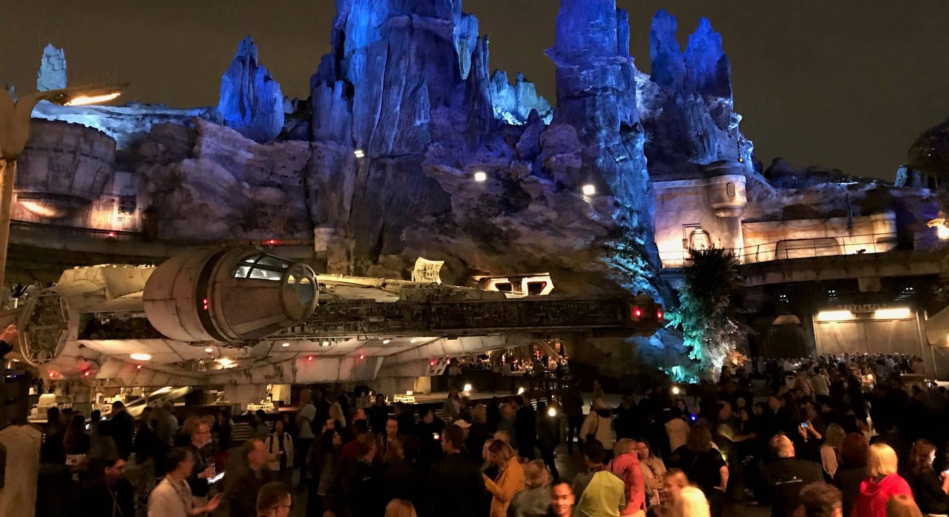 Star Wars Galaxy's Edge: Tudo sobre a área da Disneyland